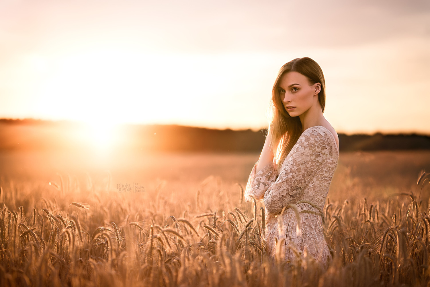 The Story Behind These Simple Stunning Natural Light Portraits 500px