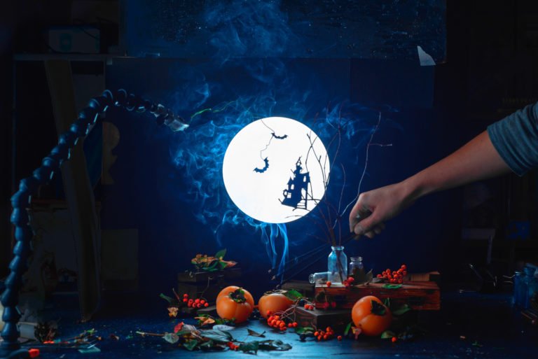 How to create a spooky Halloween still life - 500px