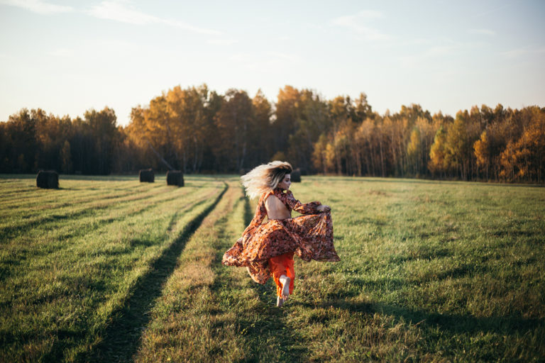 9 essentials you need to remember when keywording photos of people - 500px